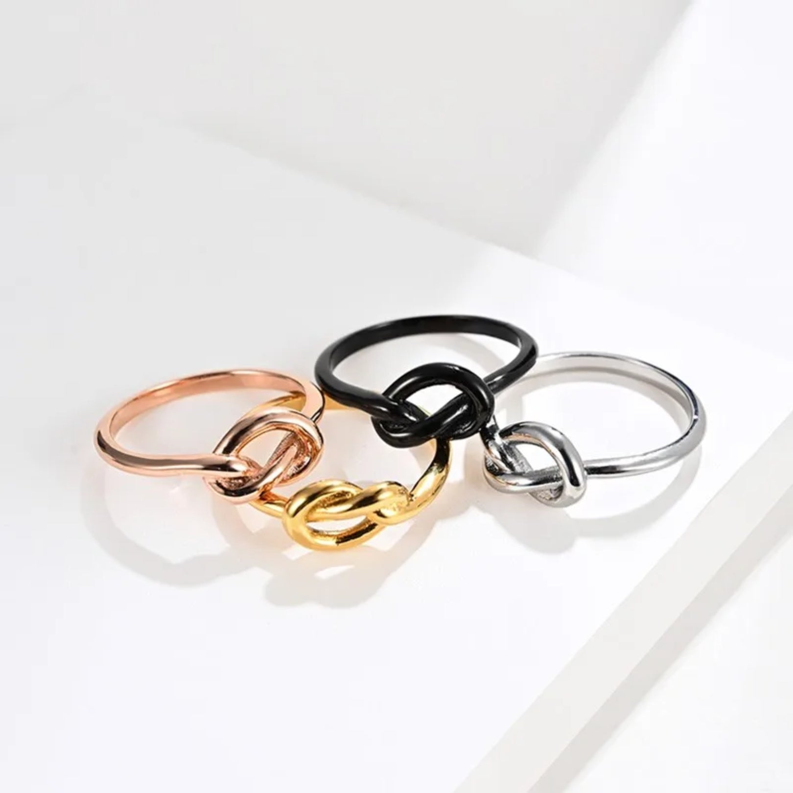 Simple Promise Knot Ring – Hidden Forever